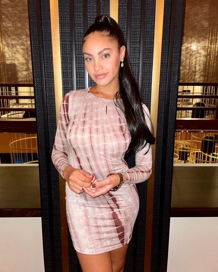 Ashley Tings picture