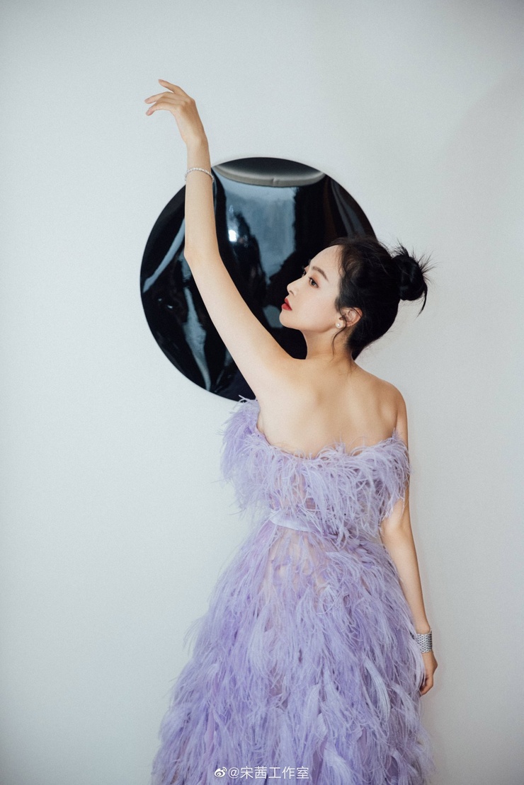 Picture of Victoria Song