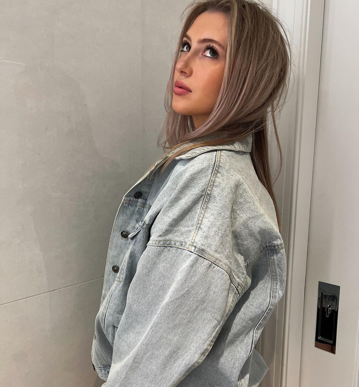 Picture of Emily Roman