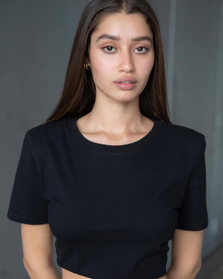 Picture of Elisa Flores