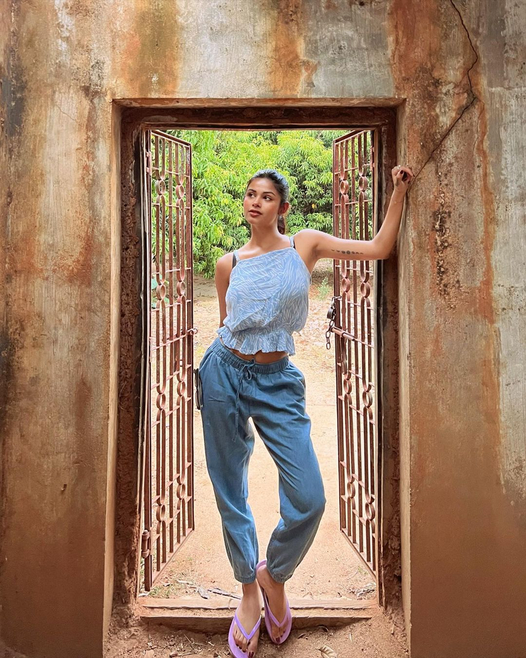 Picture Of Komal Khosla