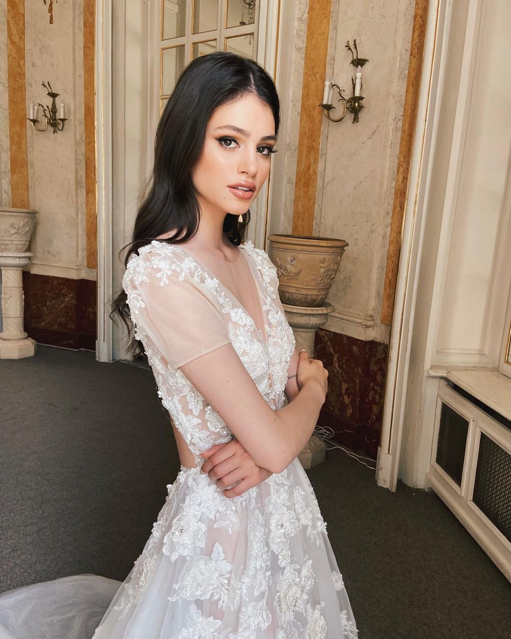 Picture of Karina Pill