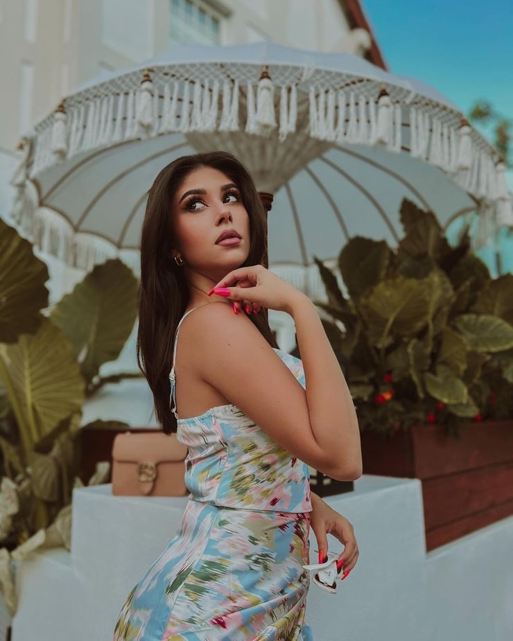 Picture of Elizabeth Elias