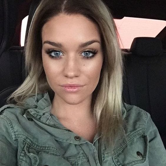 Samantha Ravndahl picture