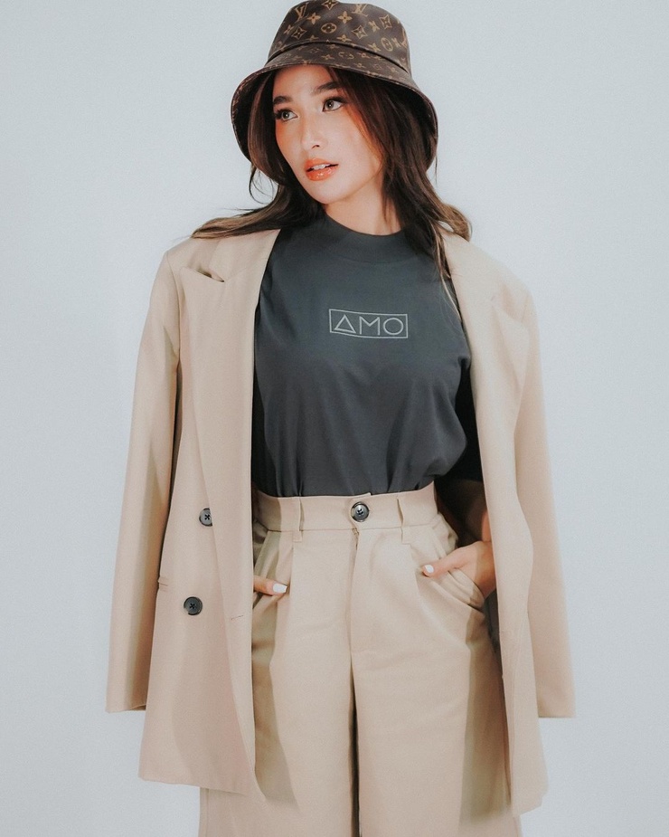 Picture of Sachzna Laparan