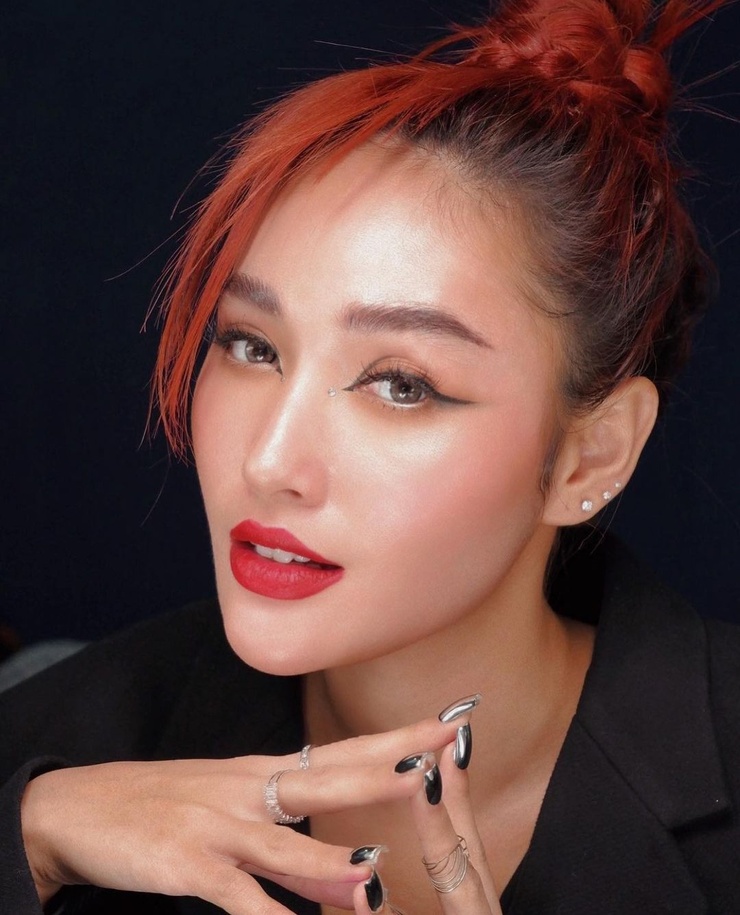 Picture of Sachzna Laparan