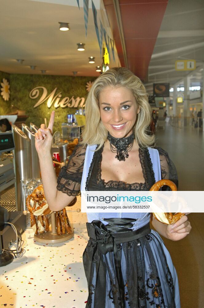 Picture of Regina Deutinger.