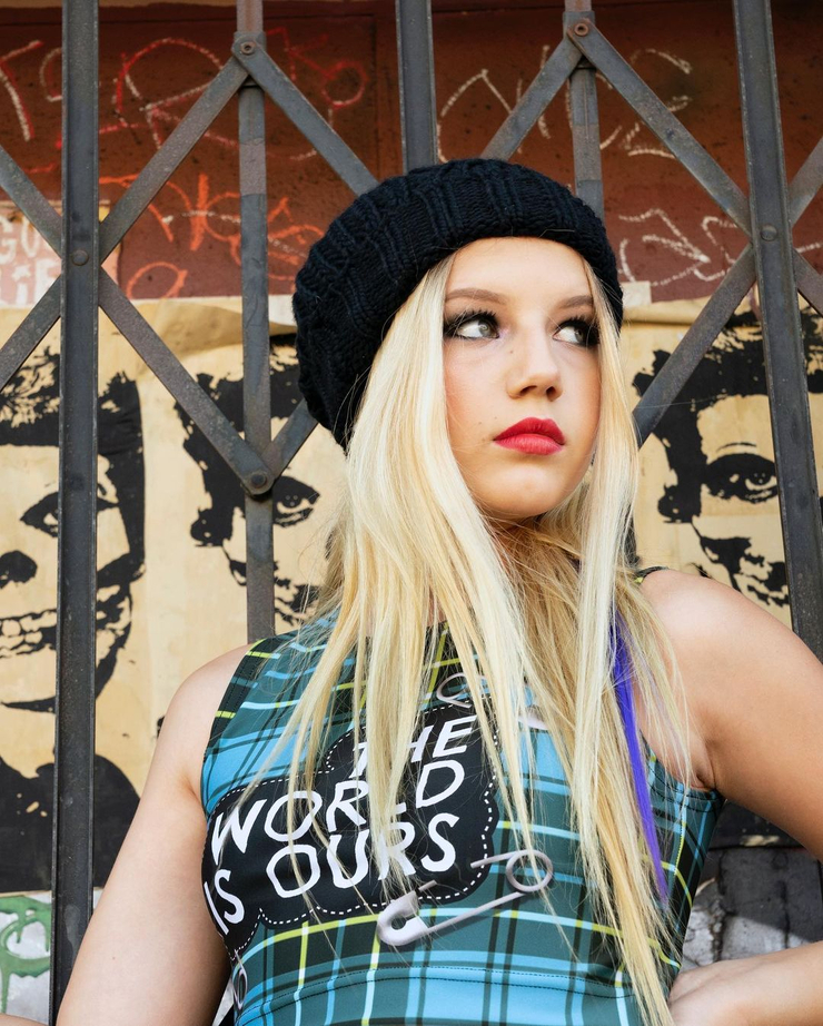 Picture of Indi Star