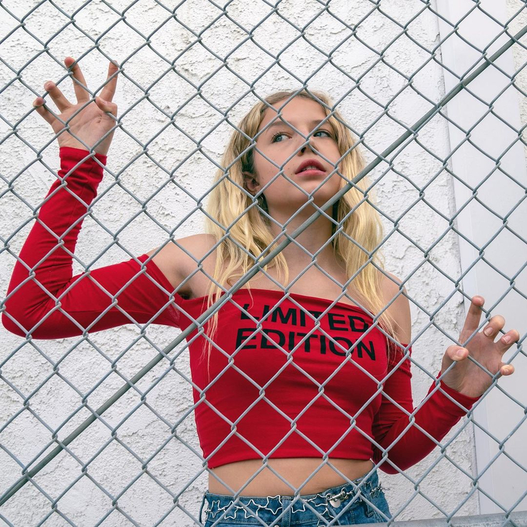 Picture of Indi Star