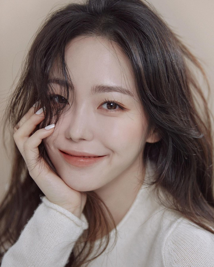 Picture of Han Sung-Yun