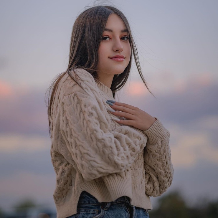 Picture of Shaula Ponce