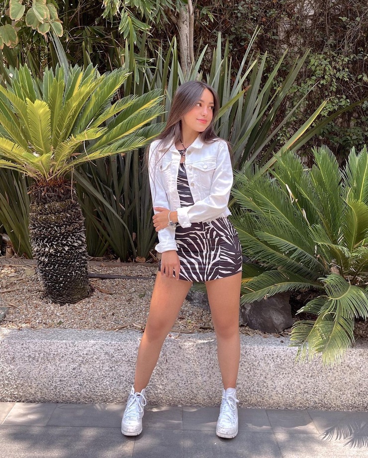 Picture of Shaula Ponce