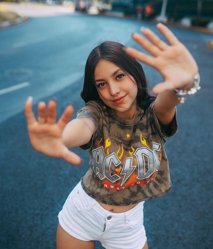 Picture of Shaula Ponce