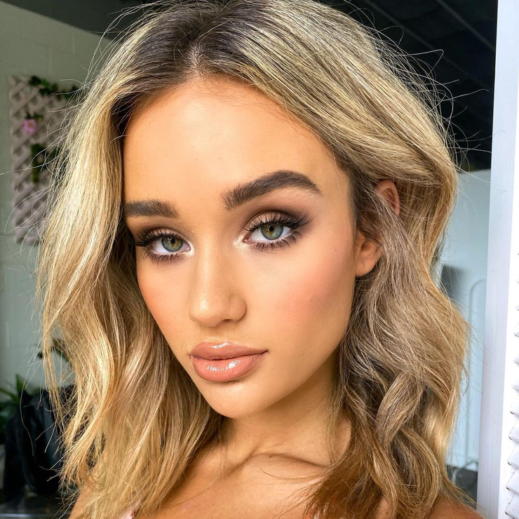 Melanie Britton picture