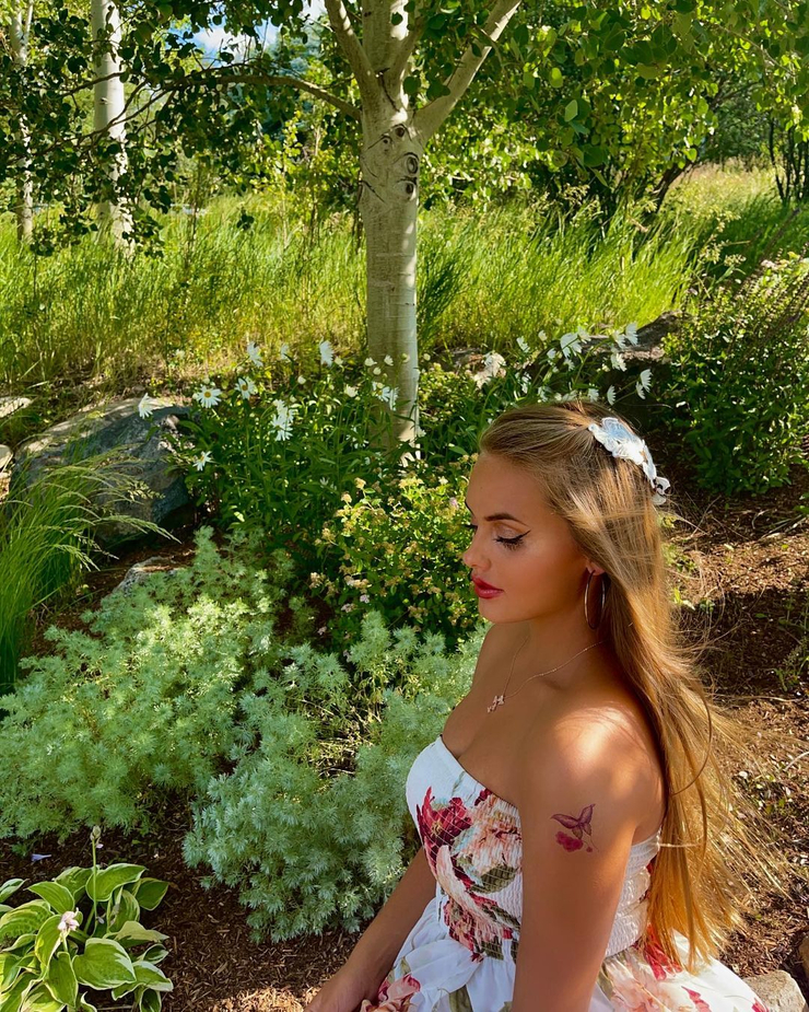 Picture of Kate Tomlinson