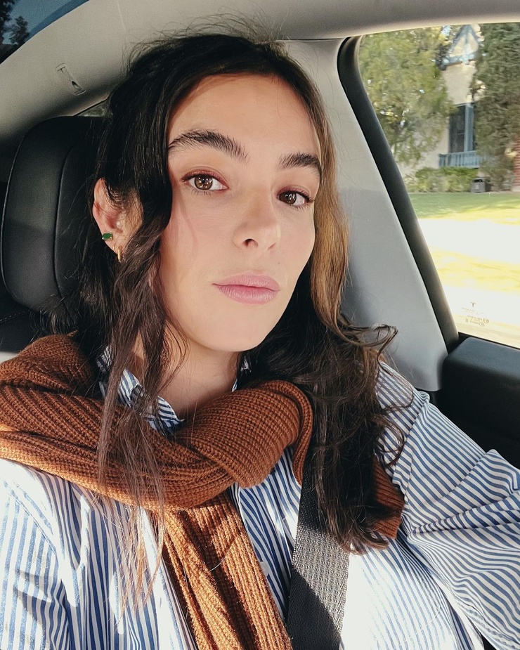 Picture of Alanna Masterson