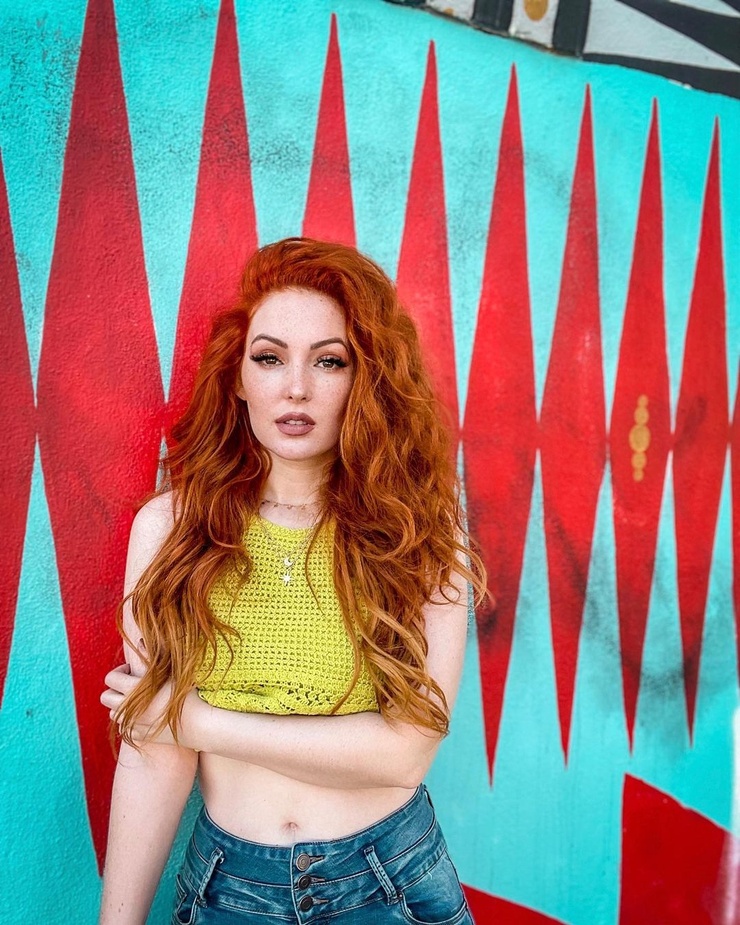 Picture of Nicole Simone