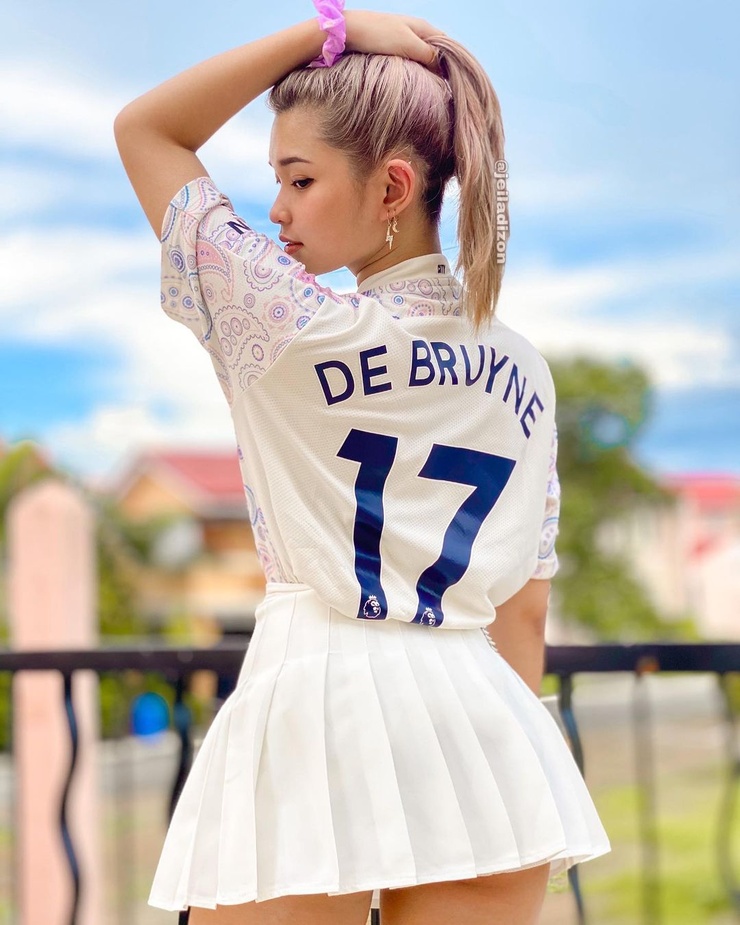 Picture of Jeila Dizon