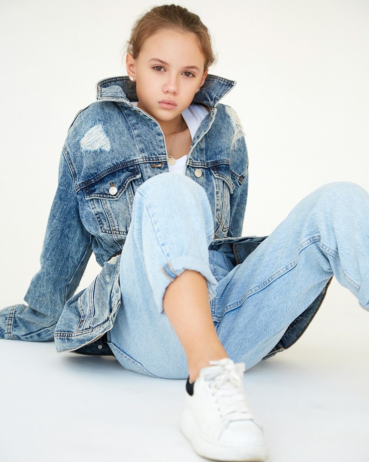 Kristina Shmidt image