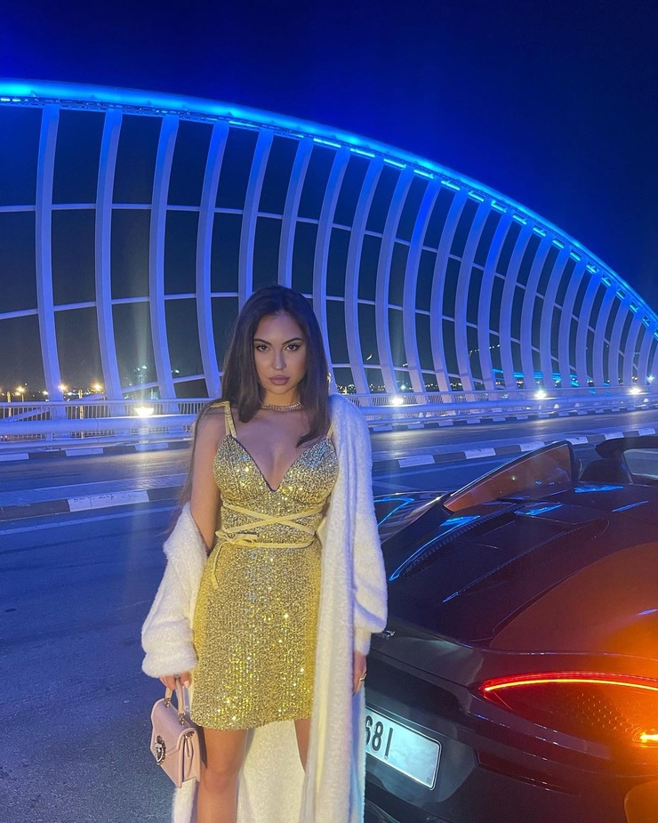 Picture of Nicoleta Bezer