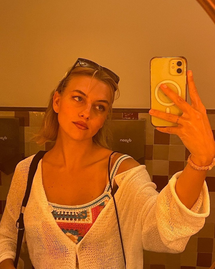 Picture of Ella Kernkamp