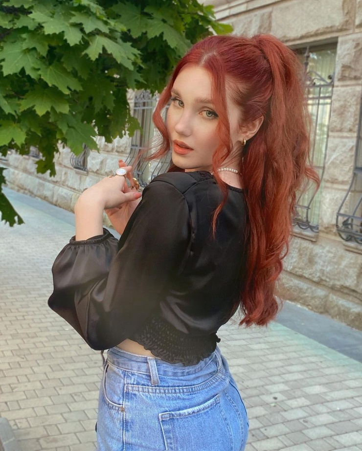 Picture of Ksenia Adova