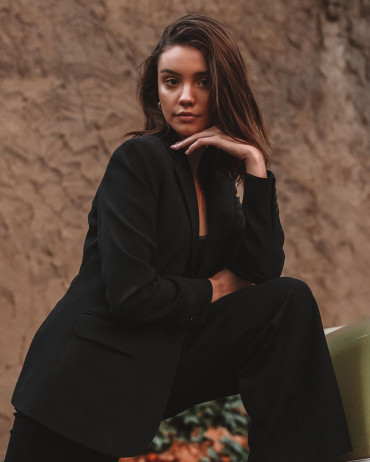 Picture of Maya Madsen