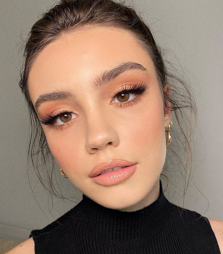 Picture of Maya Madsen