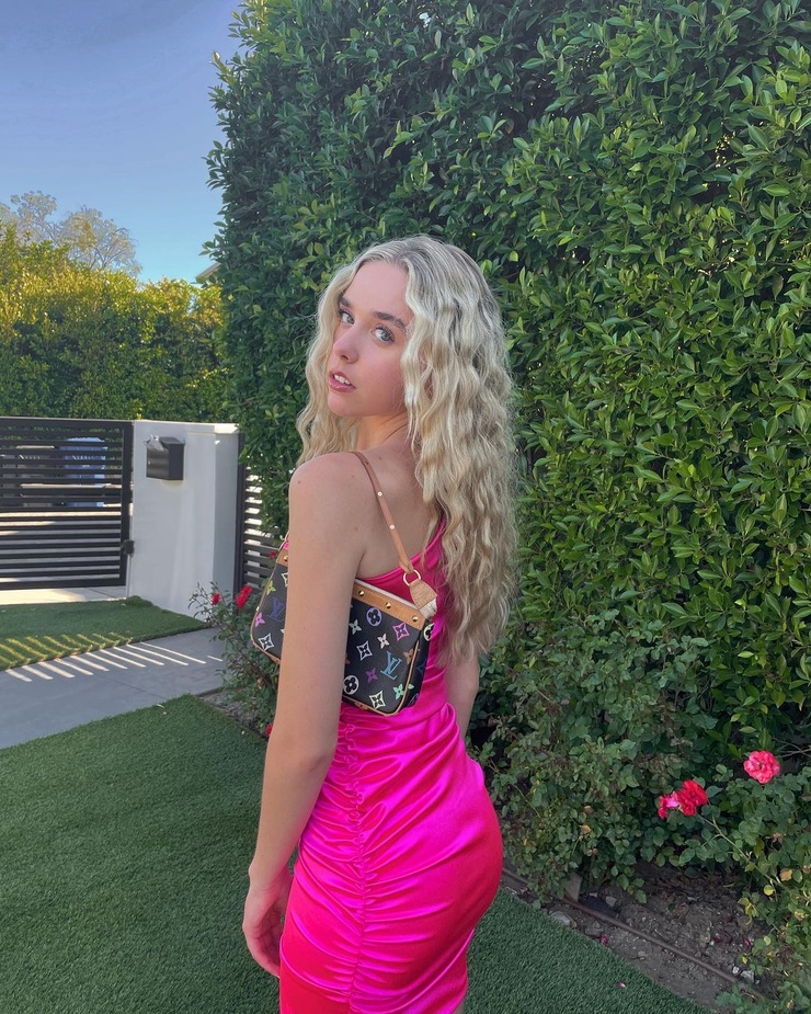 Picture of Jenna Davis