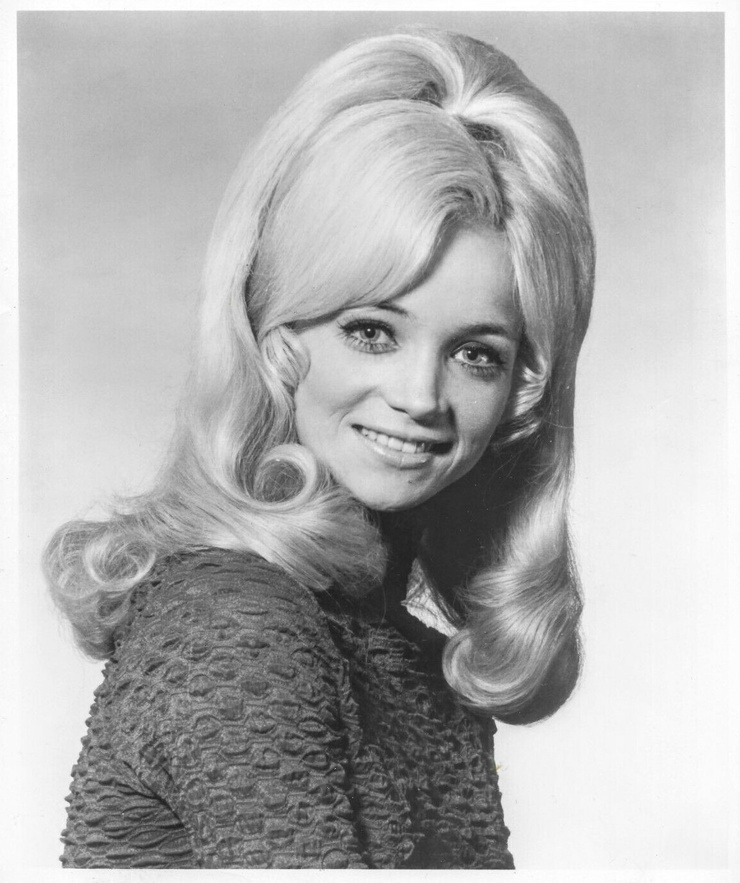Barbara Mandrell