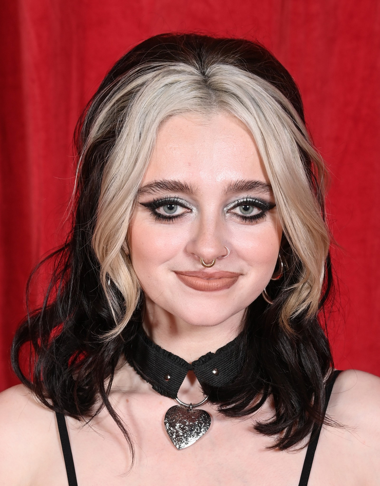 Mollie Gallagher image