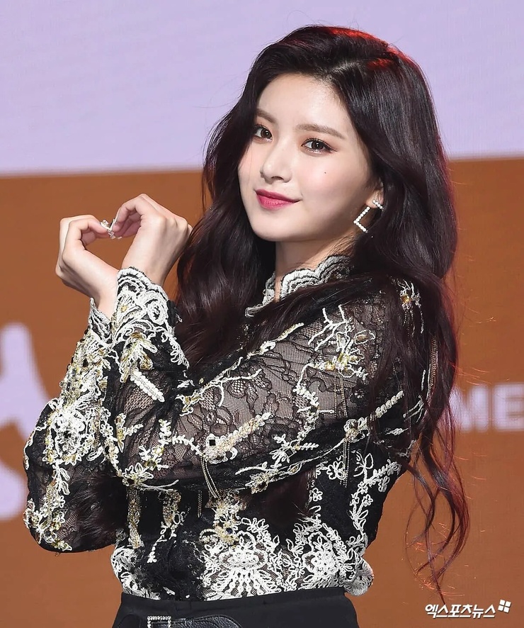 Yiren picture