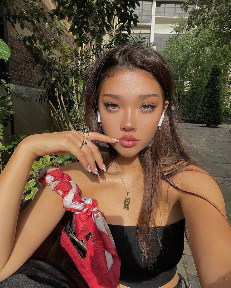 Image of Cameron Valentina