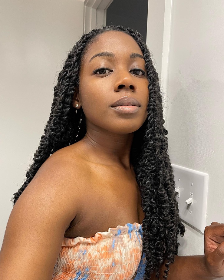 Ashley Winfrey image