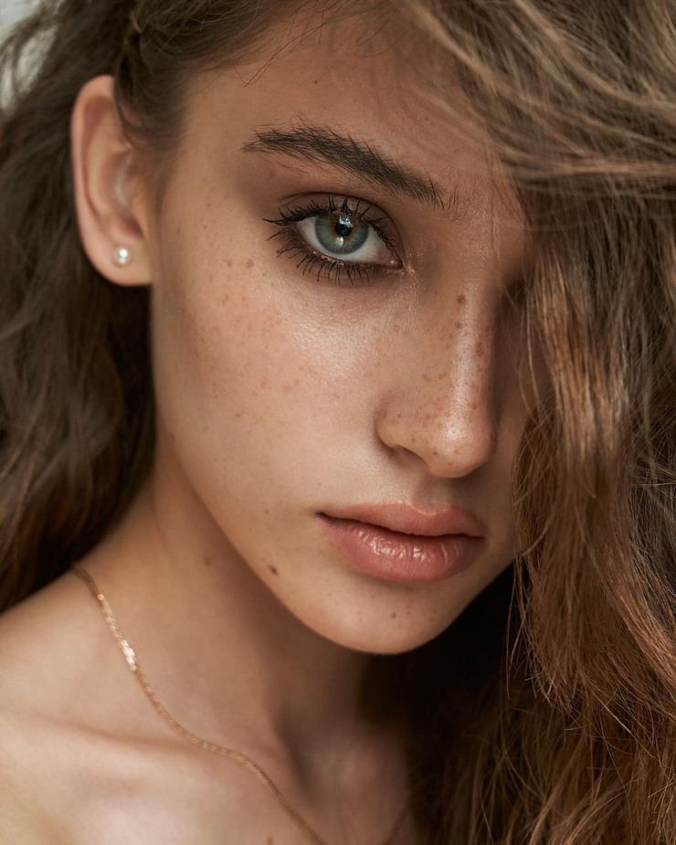 Elena Muntean picture