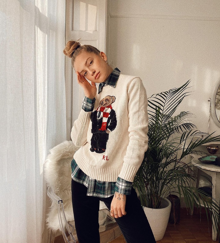 Zoë Pastelle Holthuizen image