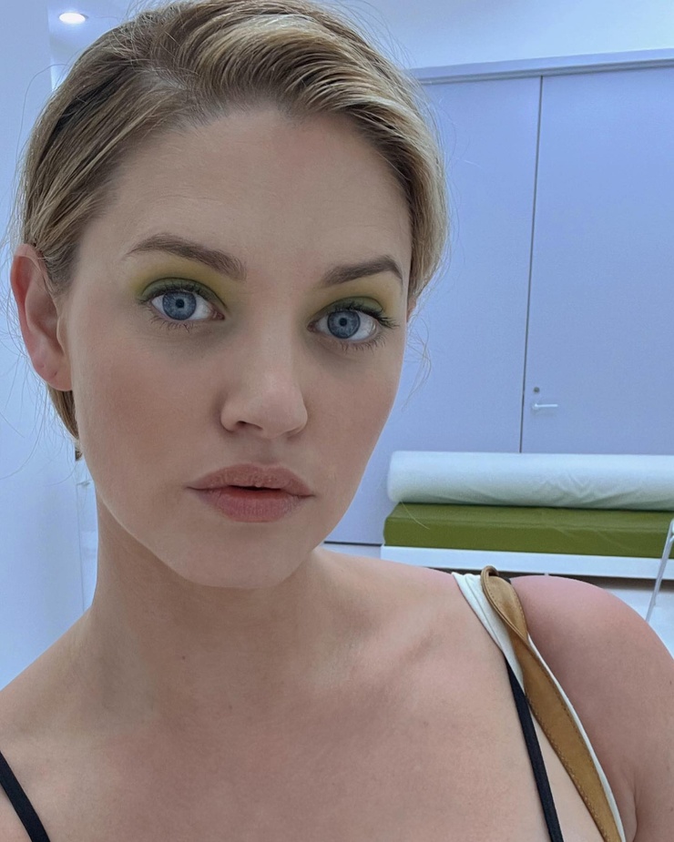 Picture of Jenna Kelly