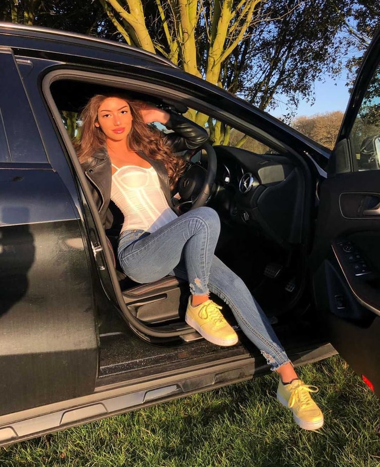 Picture of Mimi Keene