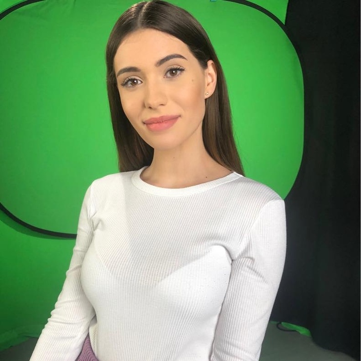 Picture of Alice Stroescu