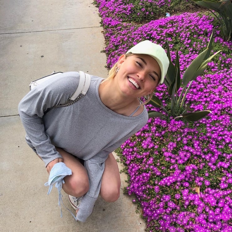 Picture of Sarah Grey