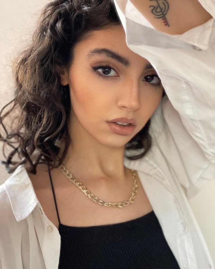 Parnian Mahdinia image