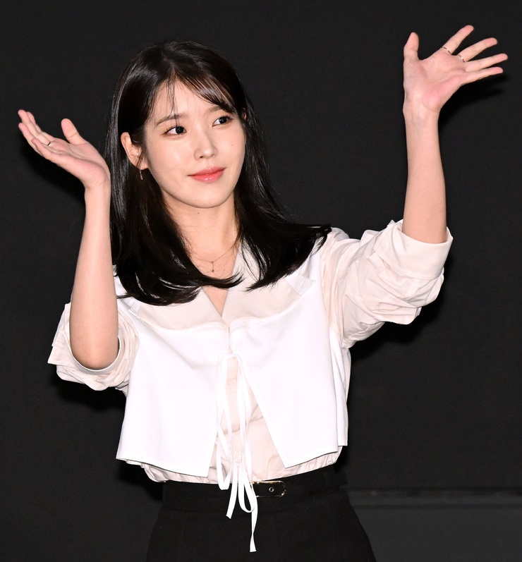Picture of IU