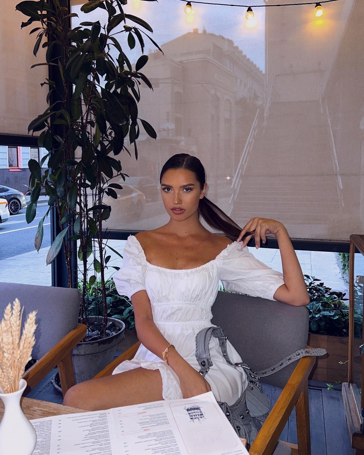 Picture Of Katya Zubritskaya