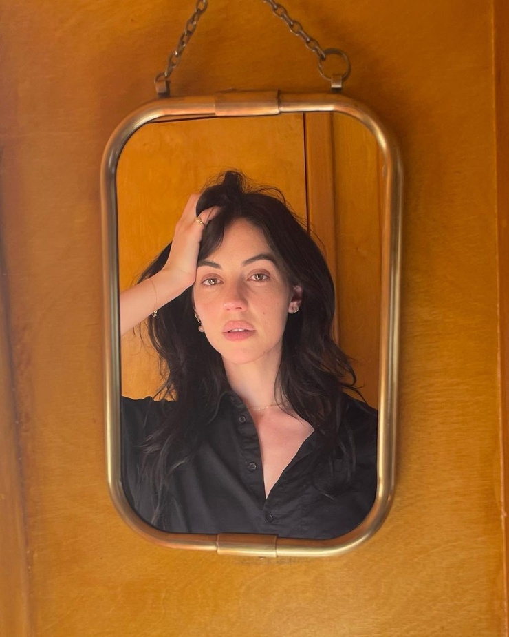 Picture of Adelaide Kane
