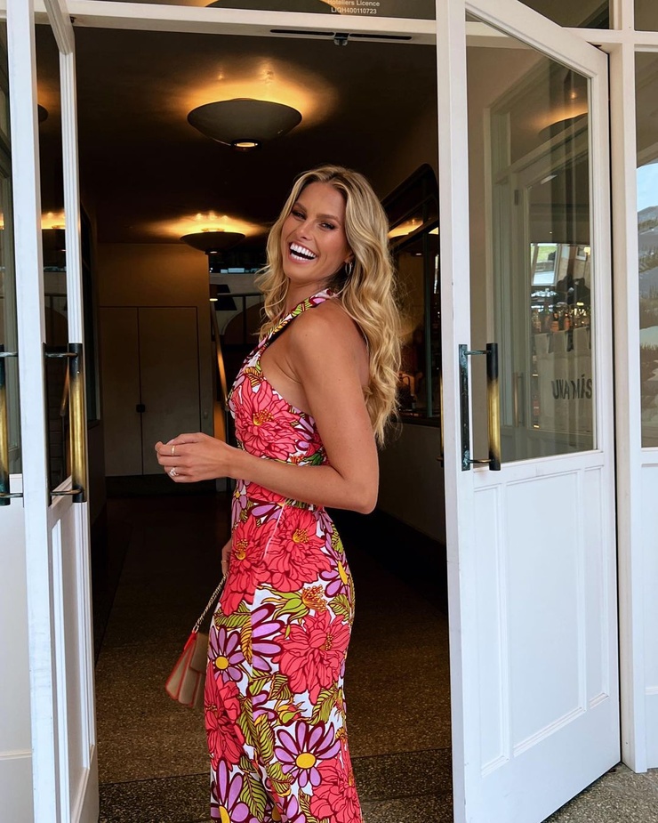 Picture of Natalie Jayne Roser