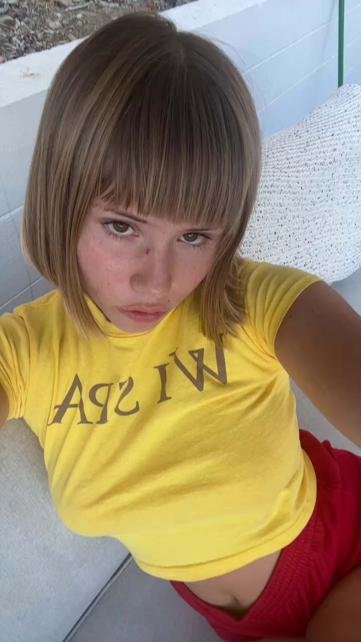Picture of Lexee Smith