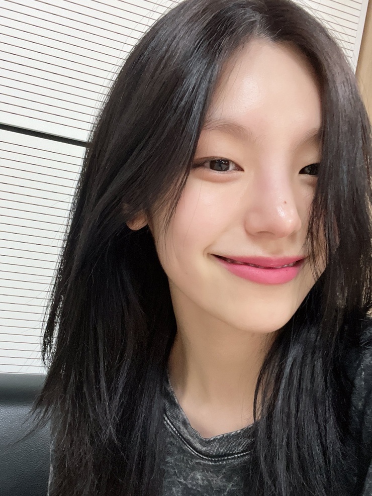 Picture of Hwang Yeji