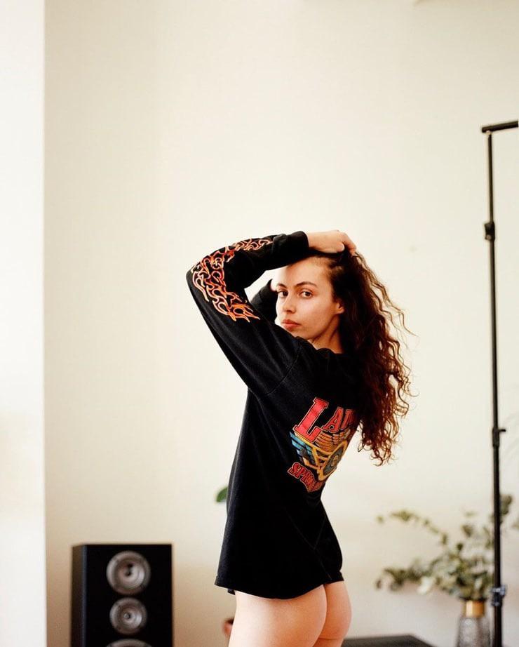 Picture of Sera Mann