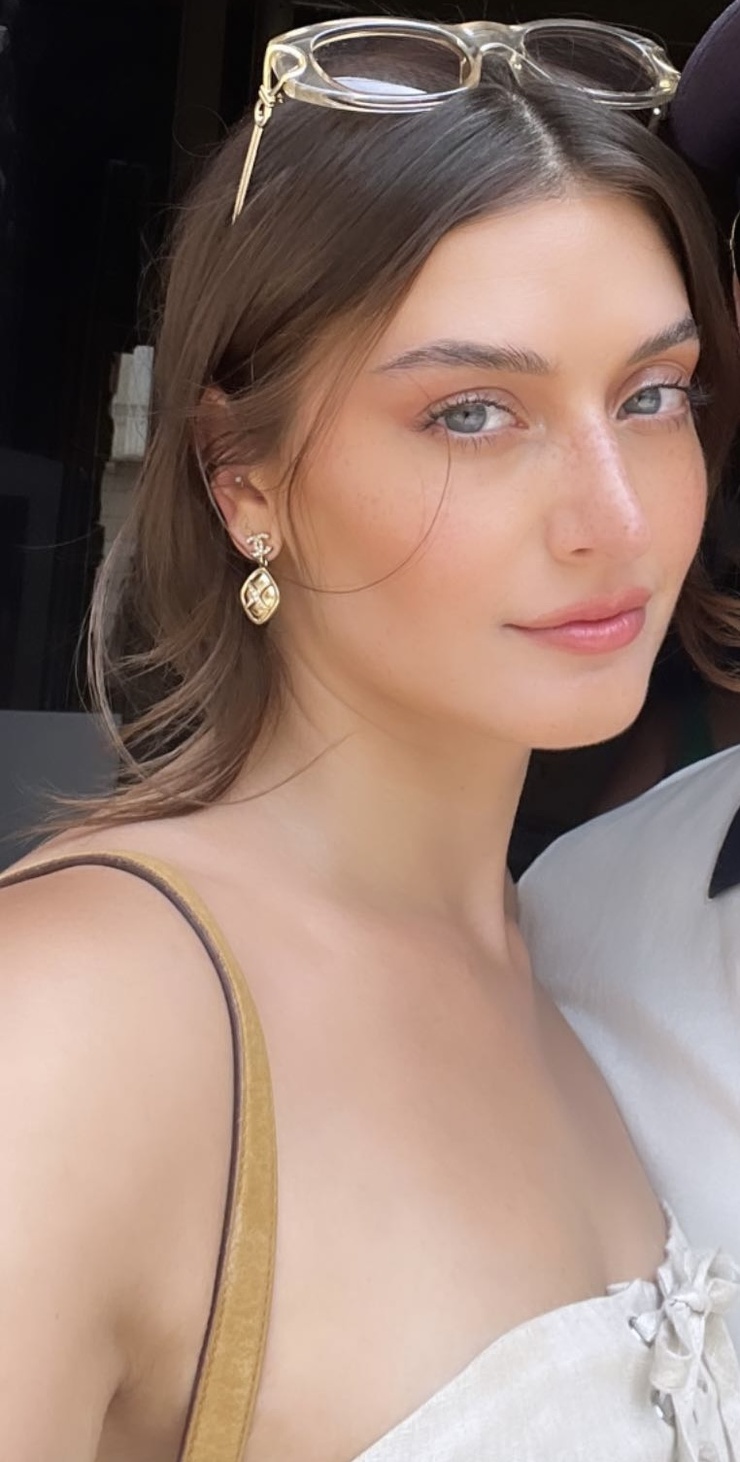 Image of Jessica Clements