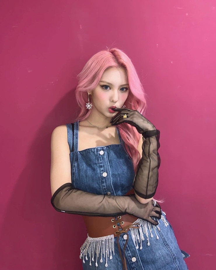 Image of Ahin